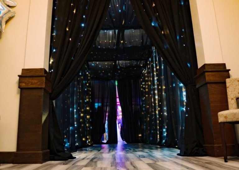 Lighting For Schools and Special Events - Eventlightingrental