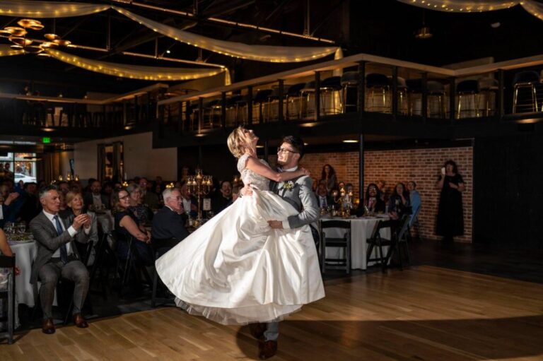 The Most Inspiring and Romantic Wedding Table Backgrounds ...